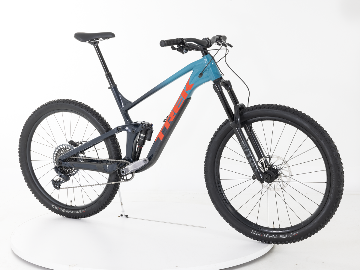 Slash 8 Gen 5 - 2021, Large - Trek Bikes