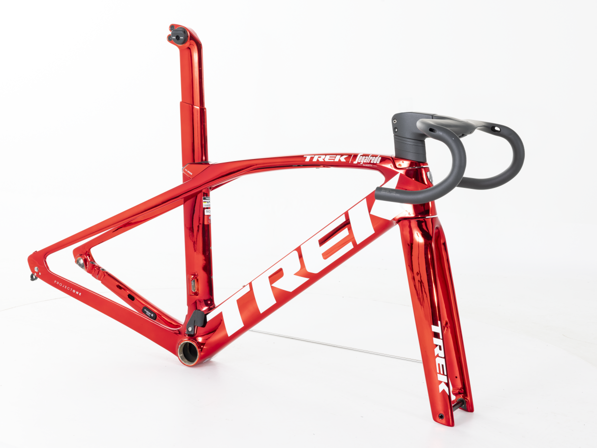 Madone SLR Gen 6 Disc Frameset - 2022, 50cm - Trek Bikes