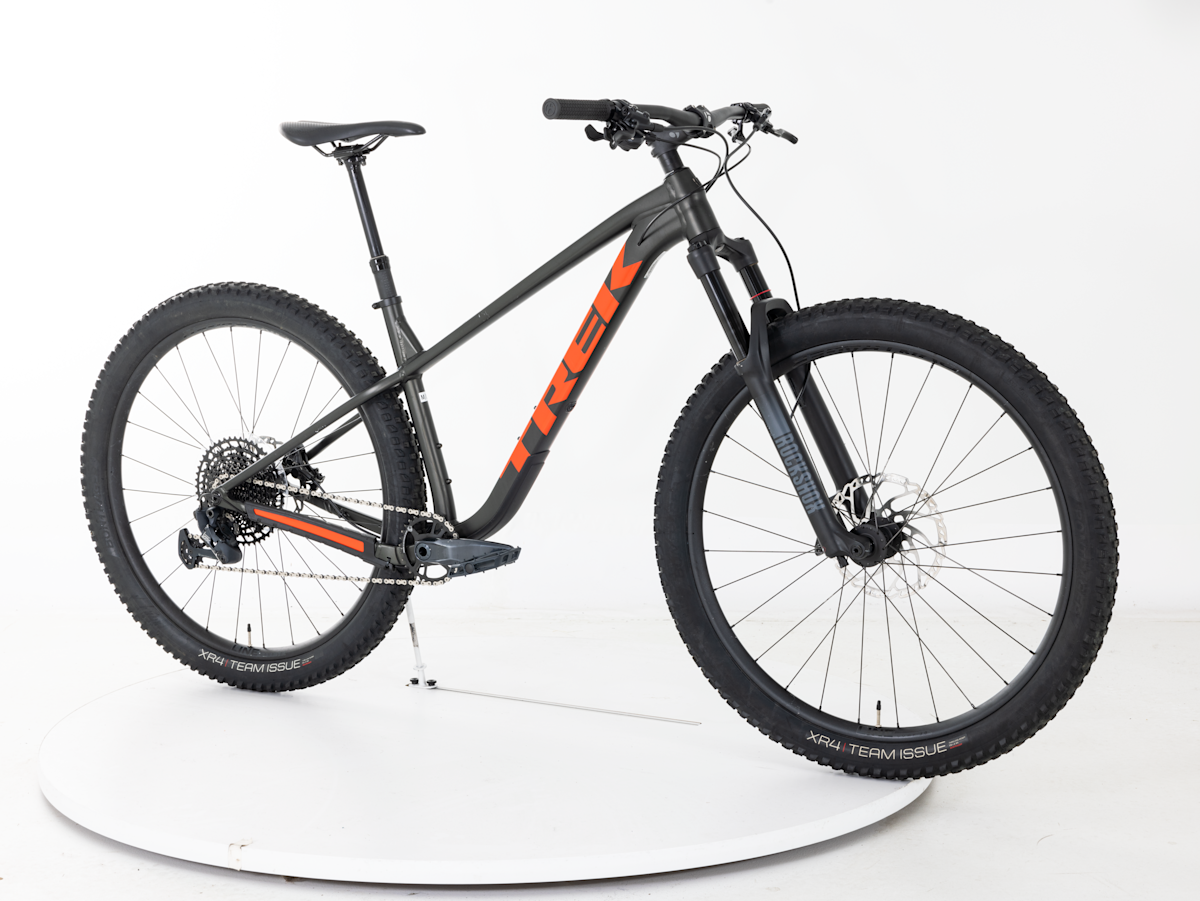 Roscoe 8 - 2023, Medium/Large - Trek Bikes